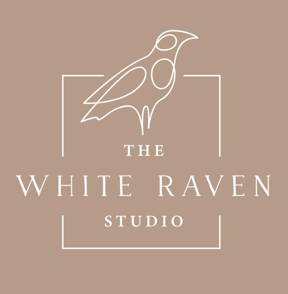 White Raven Studio | Studio.Guide